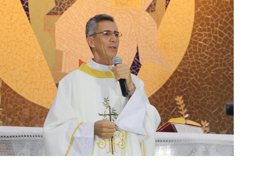 Agradecimento ao padre Pedro Leonildes (MSF) - Transferido para a ...